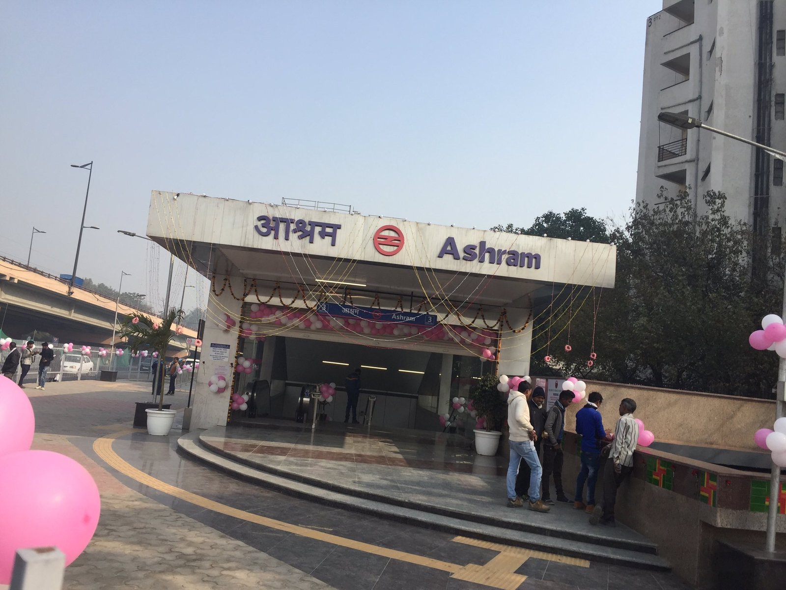 Ashram Metro Station Become The World s Smallest Metro Station Metro Ashram Metro Station Become The World s Smallest Metro Station Metro
