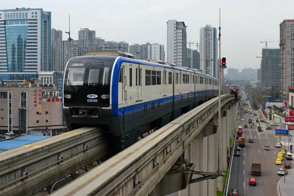 Mumbai Metro, Monorail To Get Vertical Gardens On Their Pillars