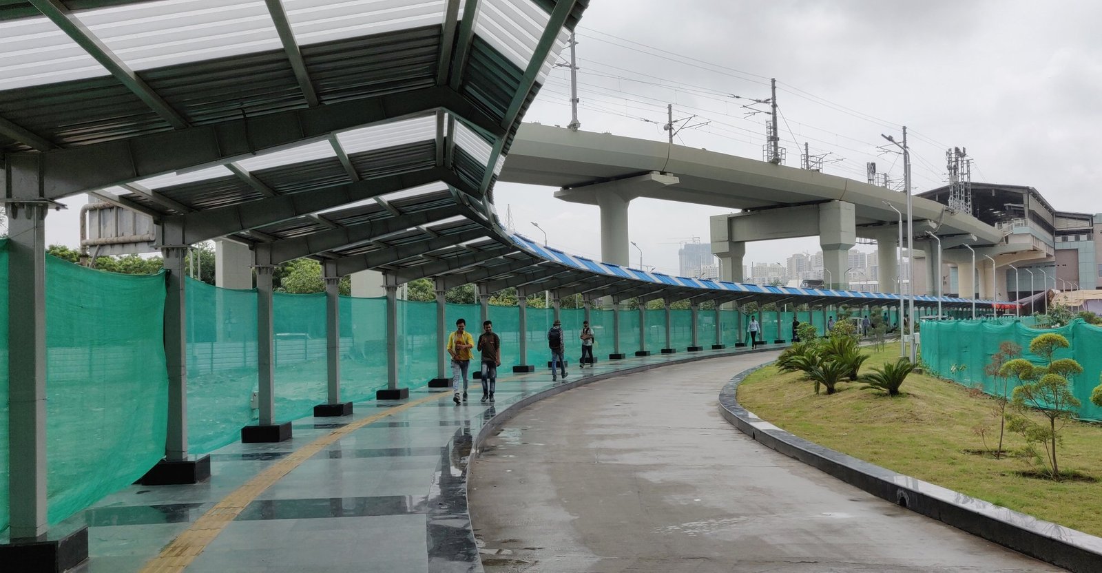 DMRC's Blue Line-NMRC's Aqua Line Interchange Walkway Inaugurated Today ...