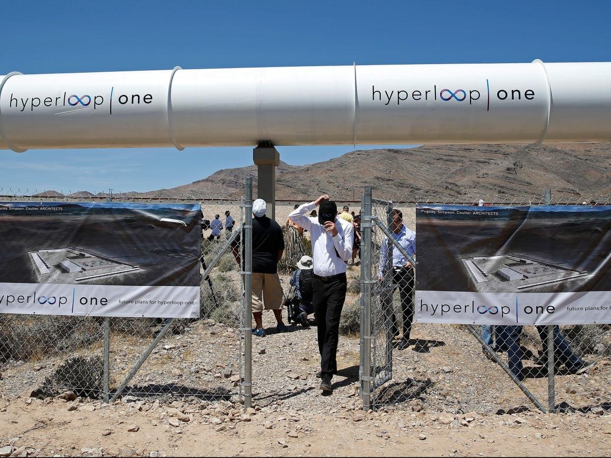 MAD Architects Unveils Solar-powered Hyperloop Transit System