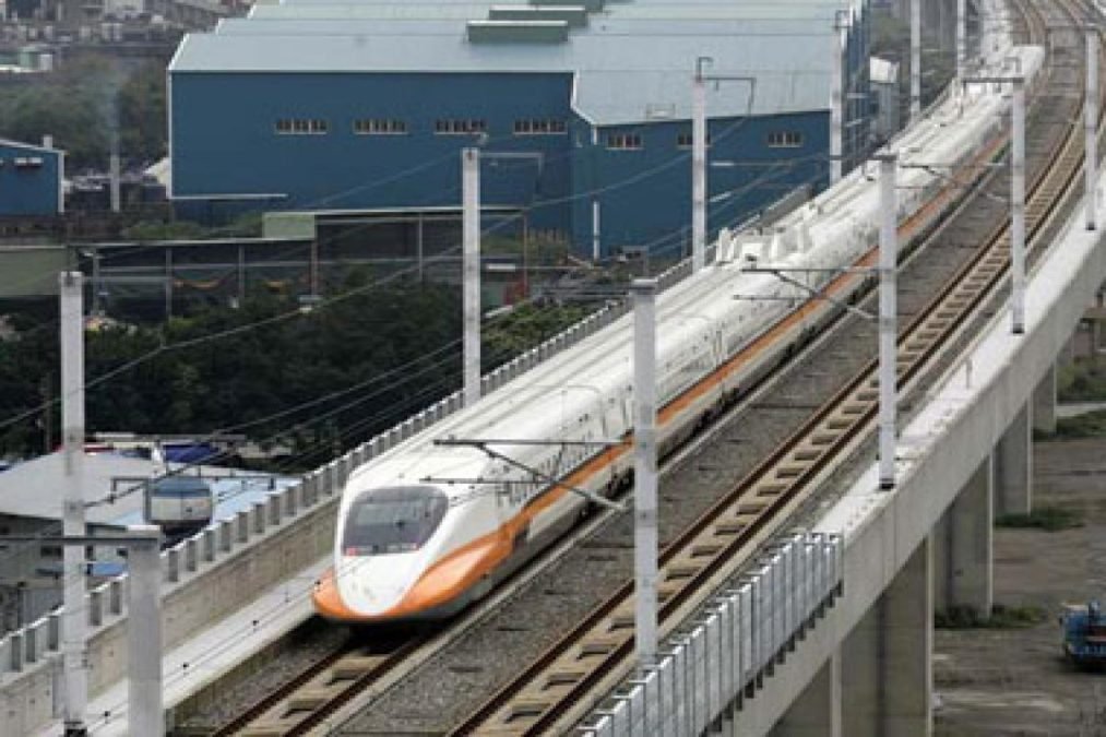Ahmedabad-Mumbai bullet train - Metro Rail News