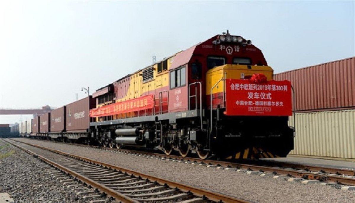 China-Europe Freight Trains Help Stabilize Global Supply Chain - Metro ...
