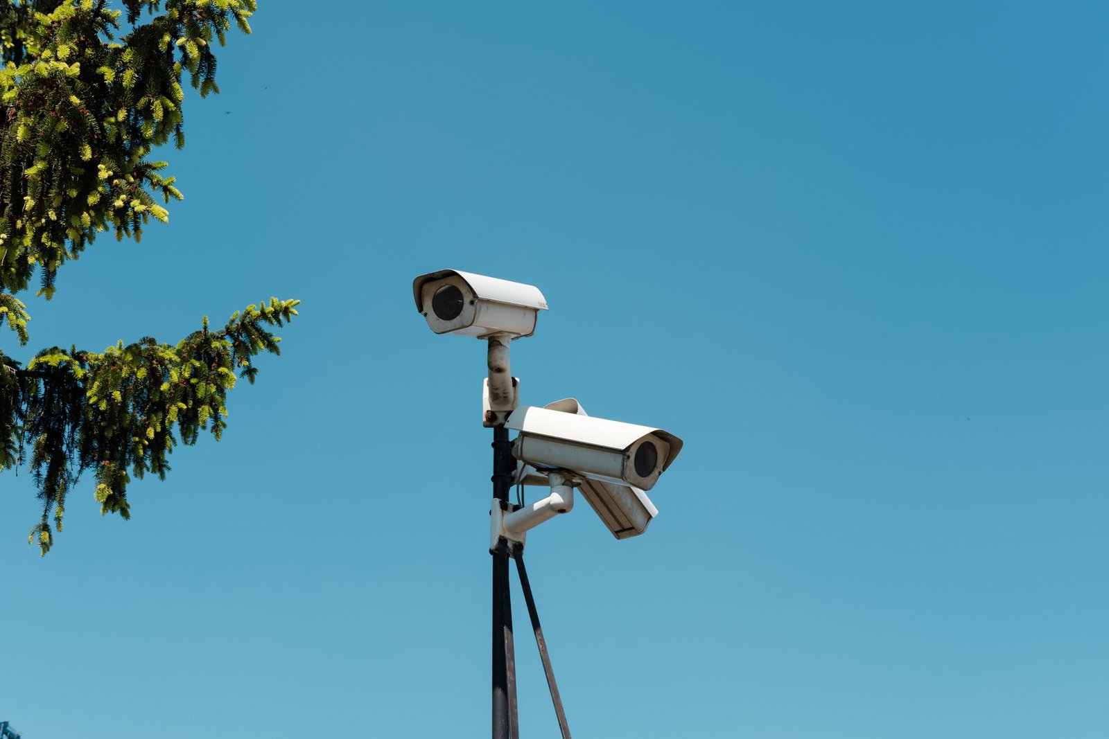 RailTel Installed IP Based CCTV Cameras At 813 Major Railway Stations ...