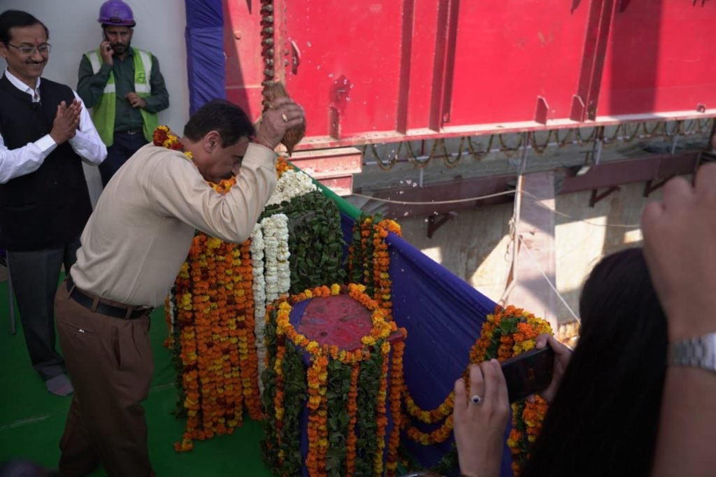 L&T Commences Tunnelling For Delhi Metro's Silver Line With TBM Launch ...