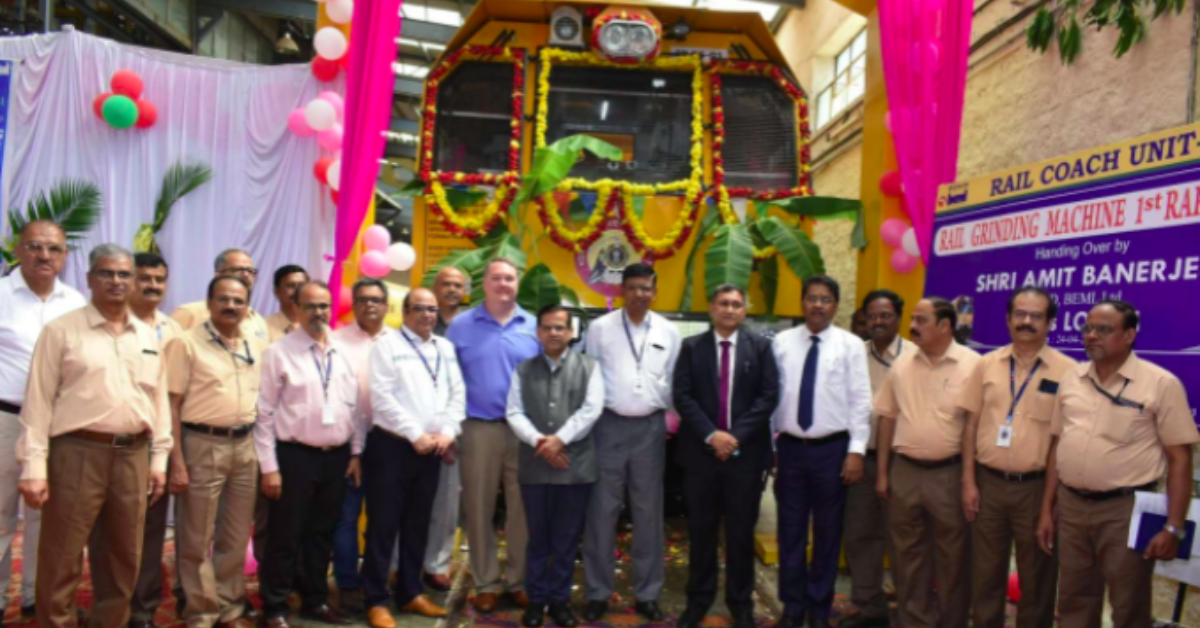 M/s LORAM, USA Receives the First Rake of the Rail Grinding Machine ...