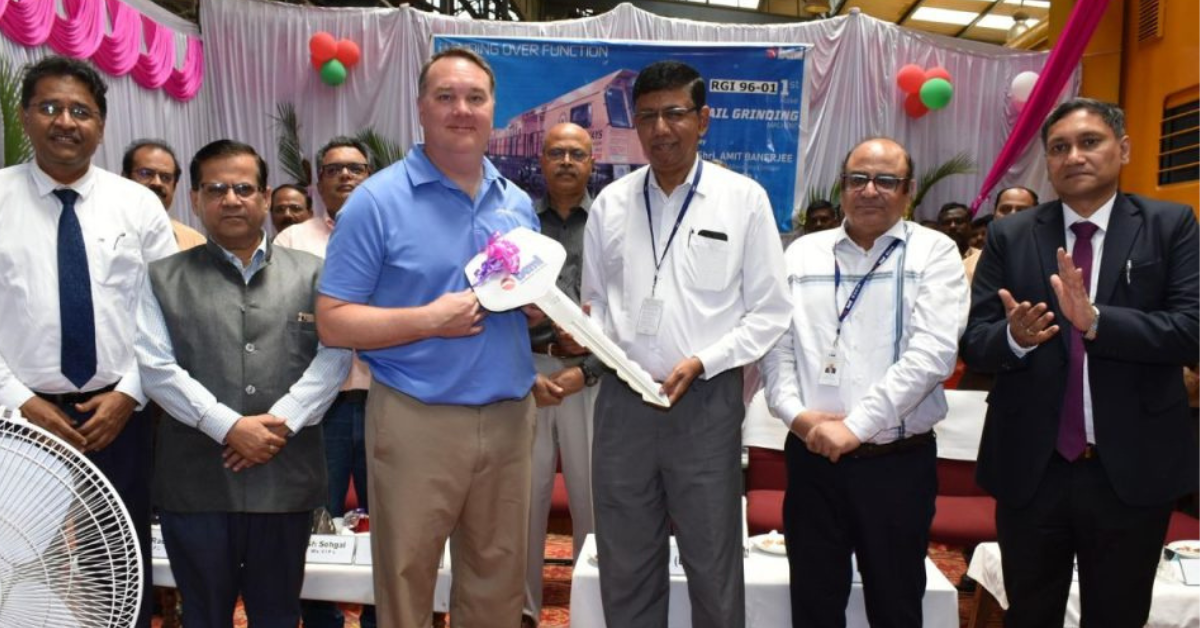 M/s LORAM, USA Receives The First Rake Of The Rail Grinding Machine ...