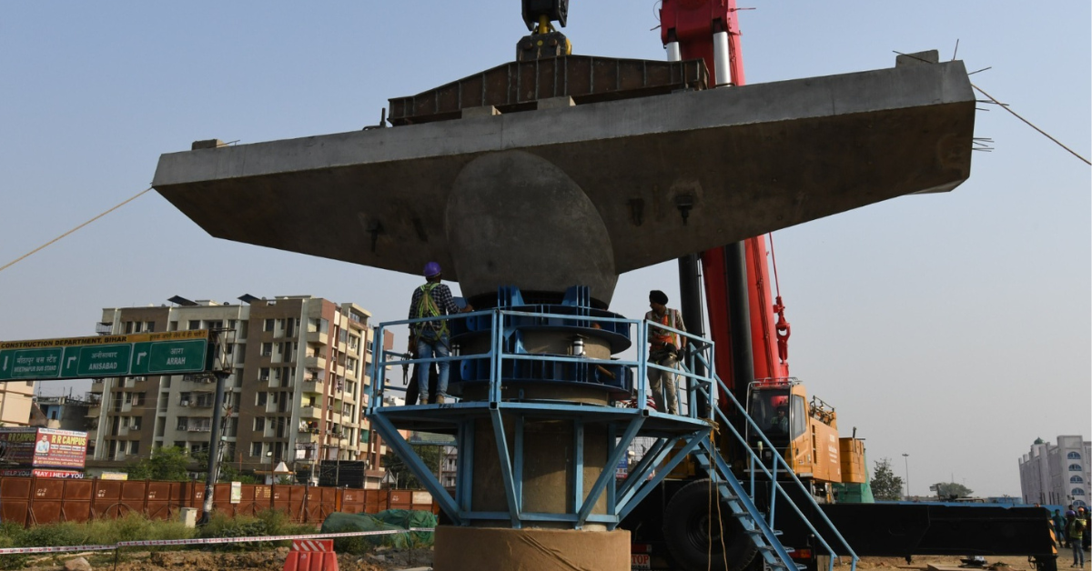 The Launch Of A 70-ton Precast Pier Cap - Metro Rail News