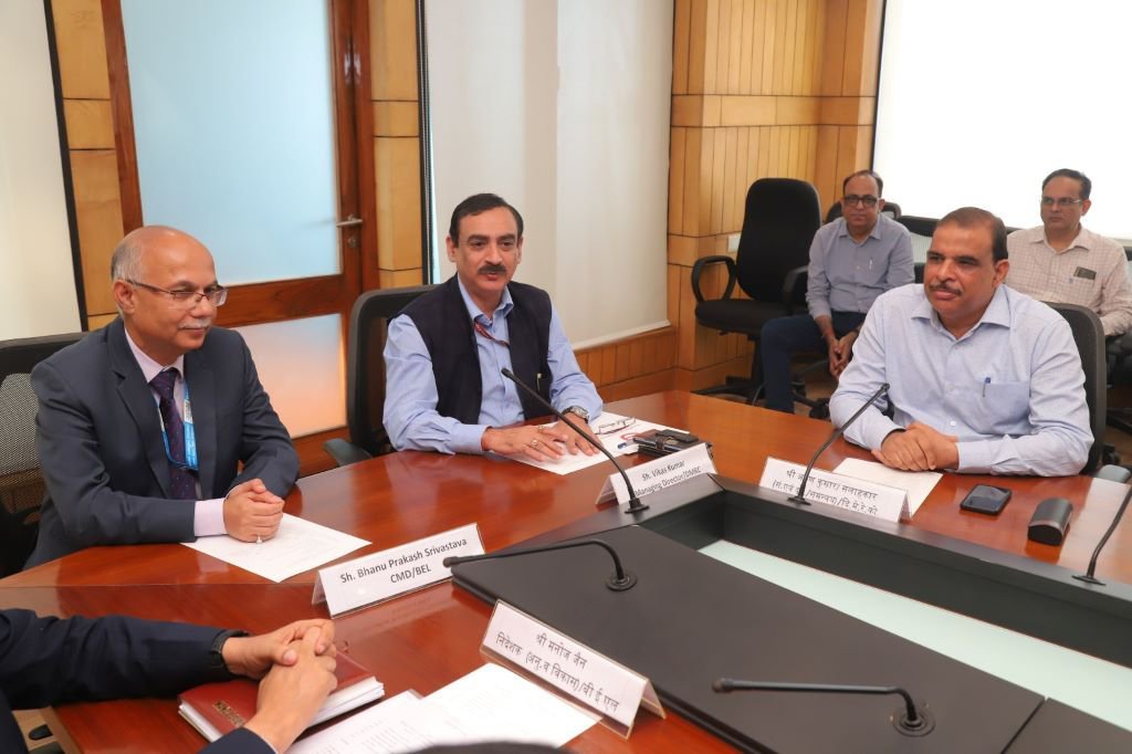 DMRC 01 - Metro Rail News