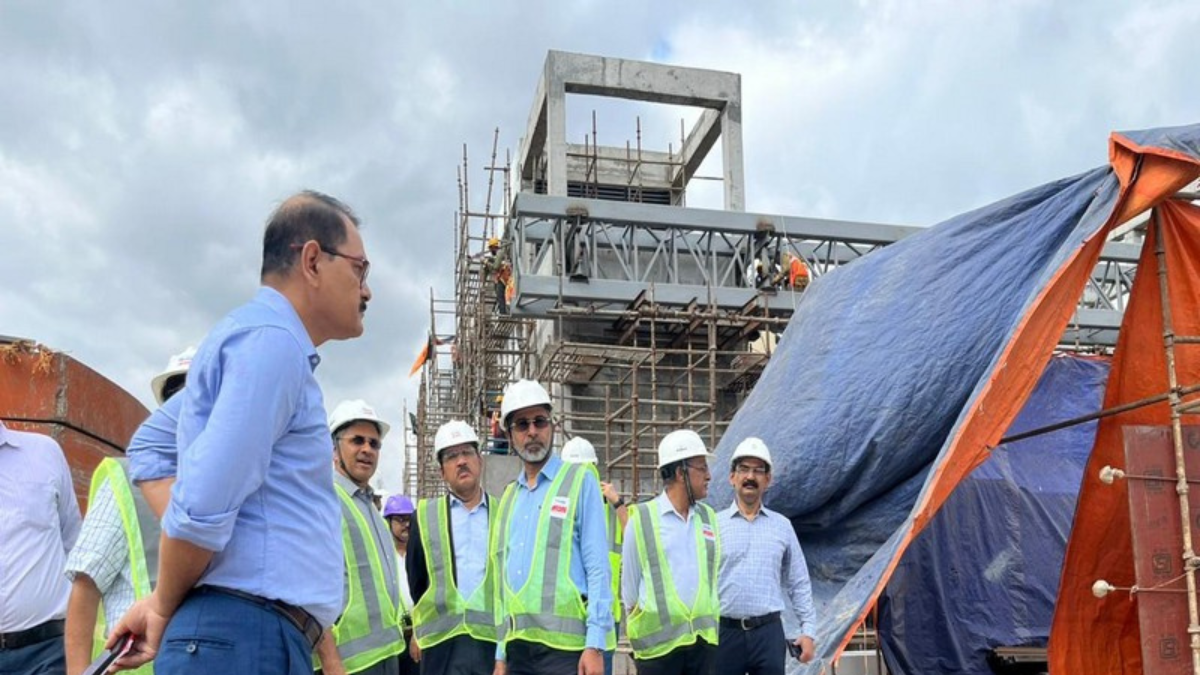General Manager Inspects Howrah Maidan To Esplanade Stretch Of East ...