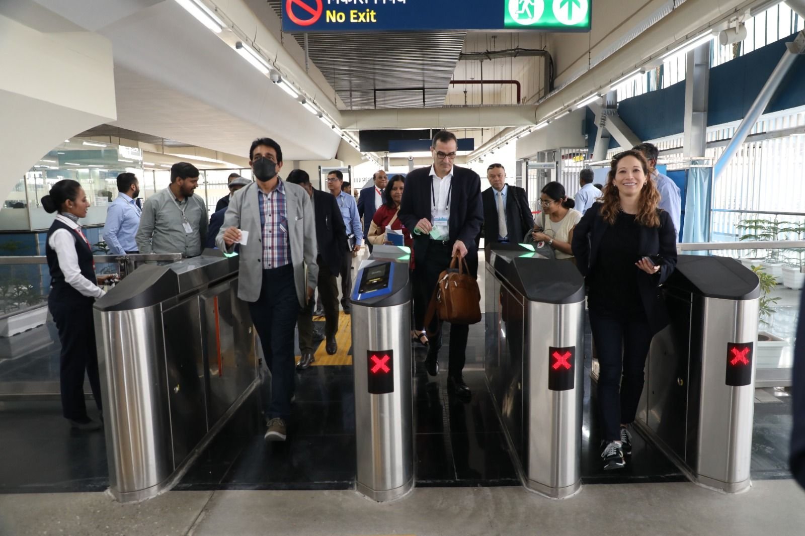 VISIT-Station - Metro Rail News