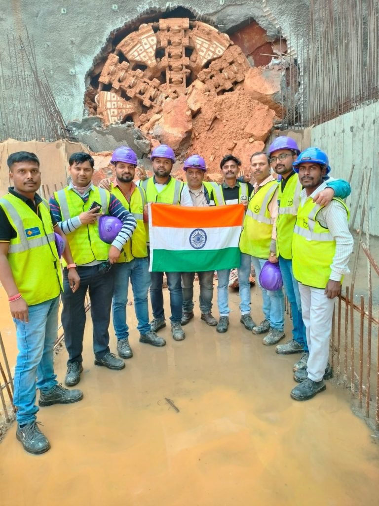 Delhi Metro TBM DZ1123 Records Breakthrough At Kishangarh - Metro Rail News