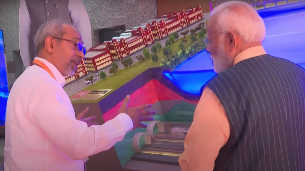 PM Modi Inaugurates 6 Metro Lines, Including India’s First Underwater ...